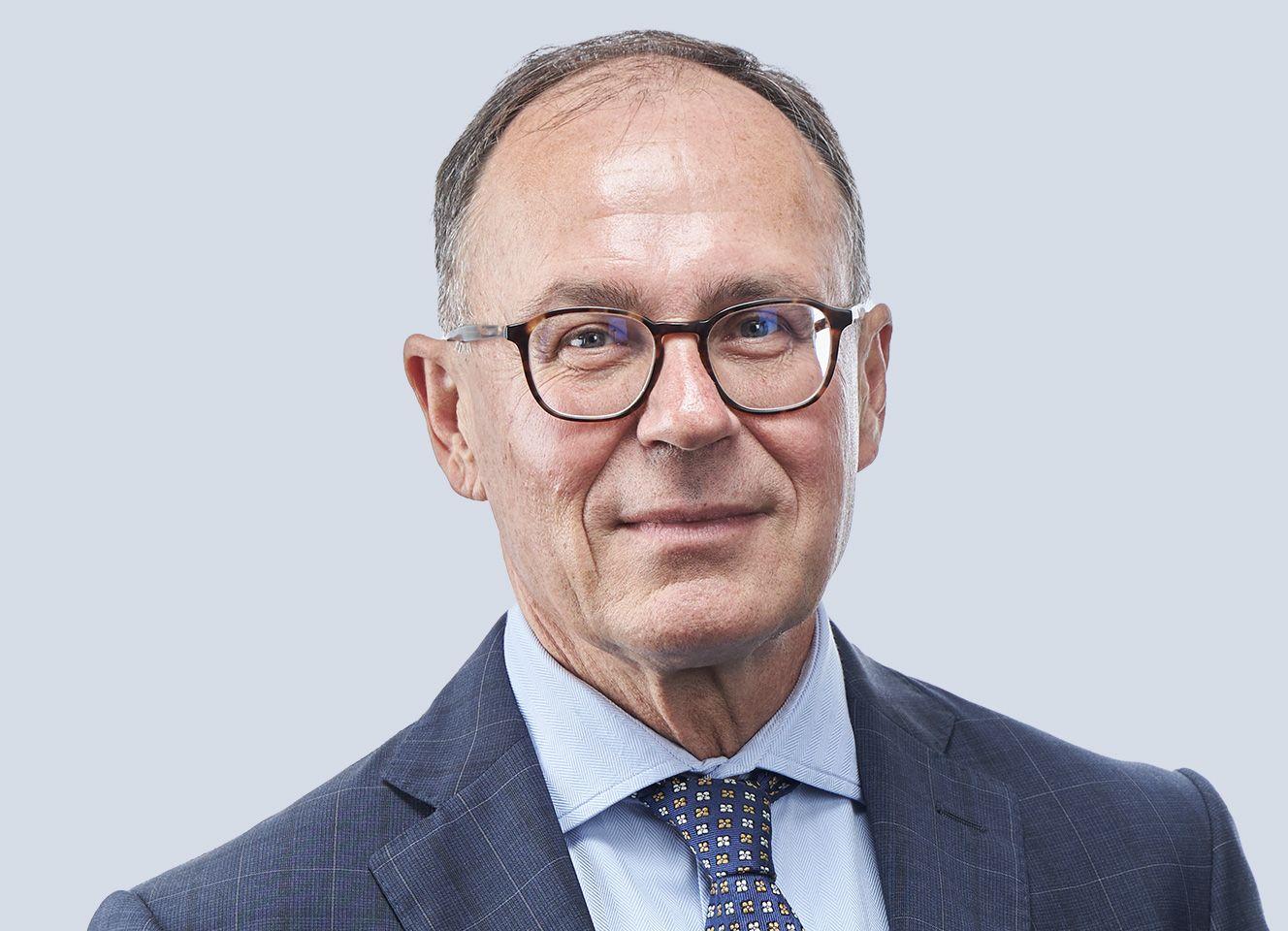 Adam Scobie | Senior Executive